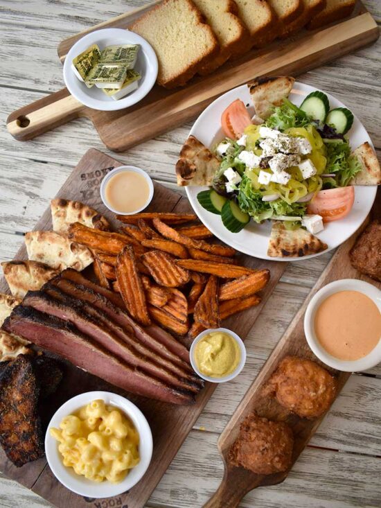 About Smoky Rock BBQ